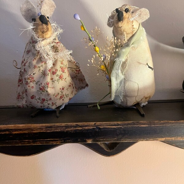 Primitive Spring Mice - Etsy