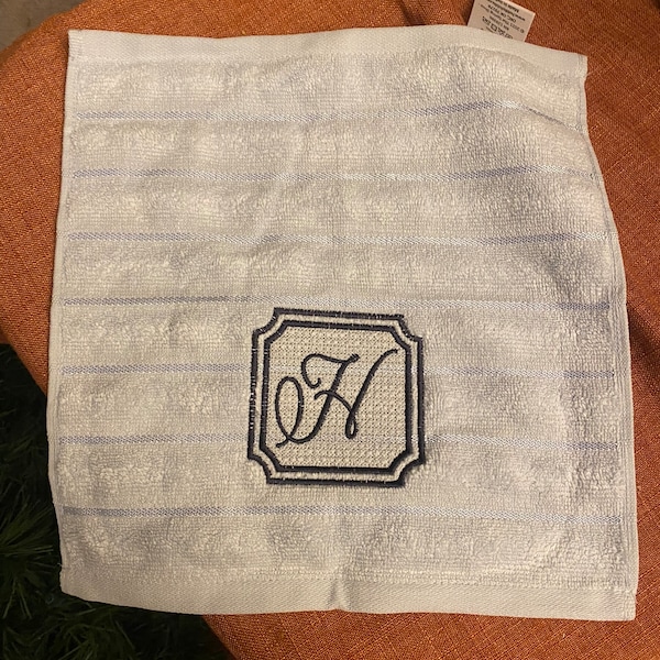 Embossed Machine Embroidery Monogram Font, Knock Down Machine ...