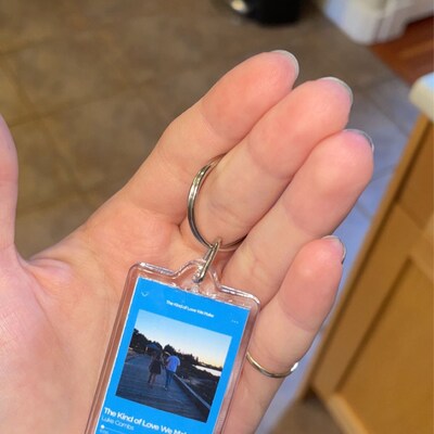 Custom Apple Music Lyrics Keychain Your Song, Your Lyrics, Uniquely ...