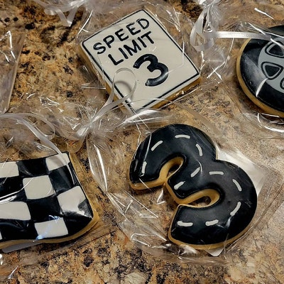 Racing Theme Cookie Favors, Car Theme Cookies for Birthday, Cute Race ...