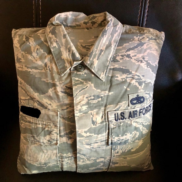 Military Keepsake Pillow, Uniform Pillow: Made-to-order Keepsake - Etsy