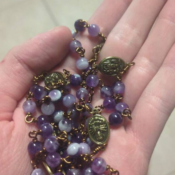 Green Stone Unbreakable Sturdy Wire Wrapped Wire Link Divine Mercy ...