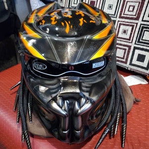 The Best Custom Predator Helmet Black Gold Fang for Motorcycle Approved ...