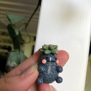 Handmade Polymer Clay Axolotl Desk Friend Sculpture/polymer Clay ...