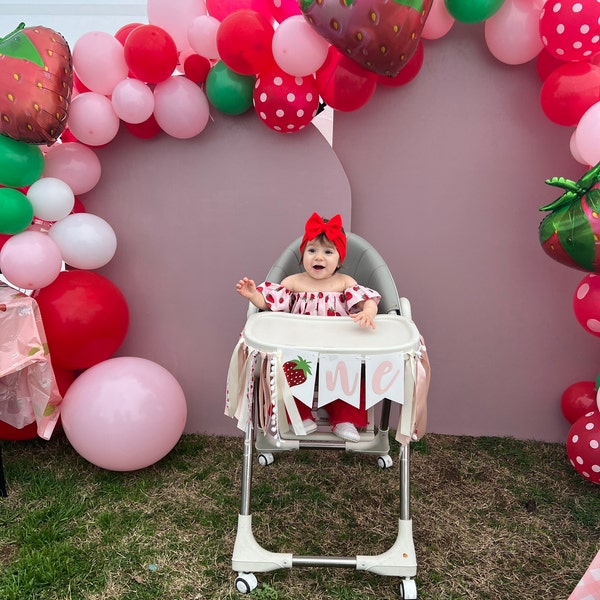 One Berry Girls Birthday Strawberry Themed Outfit, Berry First Belle ...