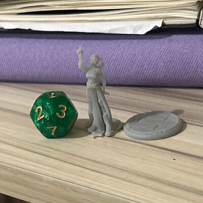 Human Male Wizard Miniature for D&D TTRPG 32mm Miniature Spellcaster ...