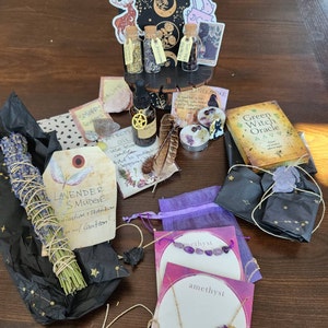 Bone Throwing Set W/ Wooden Storage Box, Information Cardsrabbit Fur ...