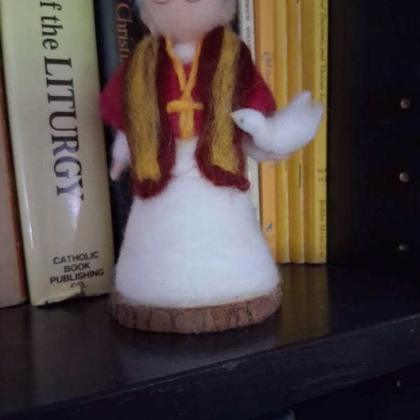 Needle Felted Pope Francis Memorial Figurine – Waldorf Inspired Wool ...