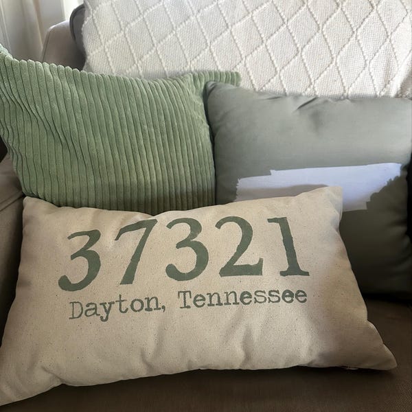 Farmhouse Pillows - Tennessee Volunteers Good Ole Rocky Top Throw ...