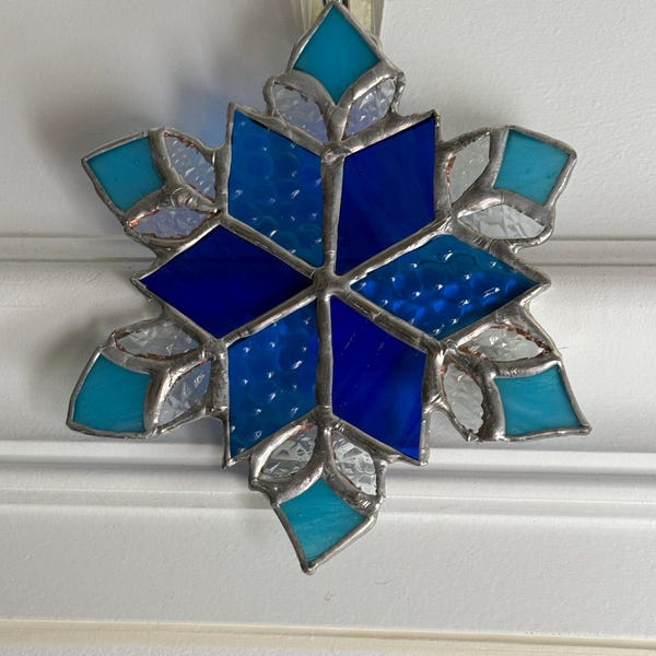 6 Snowflakes Stained Glass Patterns Bundle, Suncatcher, DIY Stained ...