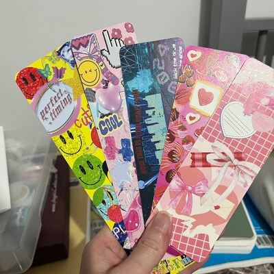 Reading Girl Y2K Era Bookmark - Etsy