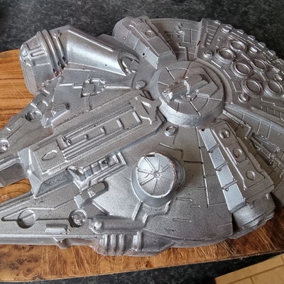 Solid Chocolate Millenium Falcon Cake Topper Star Wars - Etsy UK