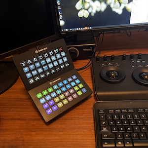 Stream Deck XL and Loupedeck Live Stand | Etsy