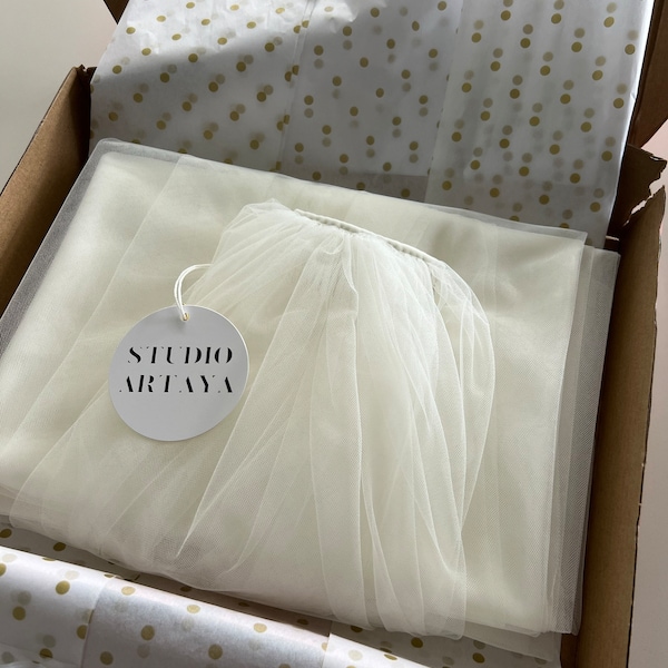 ST002 One Tier Soft Wedding Veil in White and Light Ivory, Single Tier ...