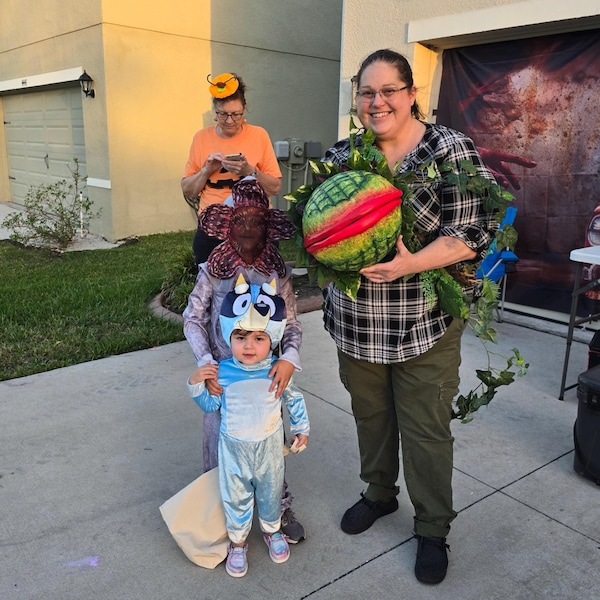 Little Shop of Horrors Audrey Two Pod One Hand Puppet. Replica Hand ...