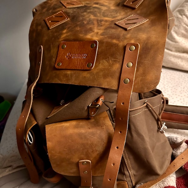 Black-brown-green | Bushcraft Handmade Waxed Canvas Backpack | 50 L ...