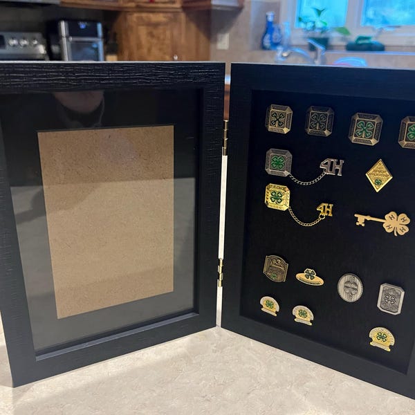 Pin Badge Display Metal-frame, Enamel Pin Display Box for Collector ...