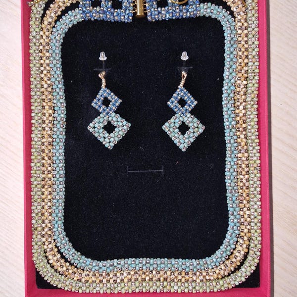 TUTORIAL - JULES Necklace, Cubic Right Angle Weave With Jewel ...