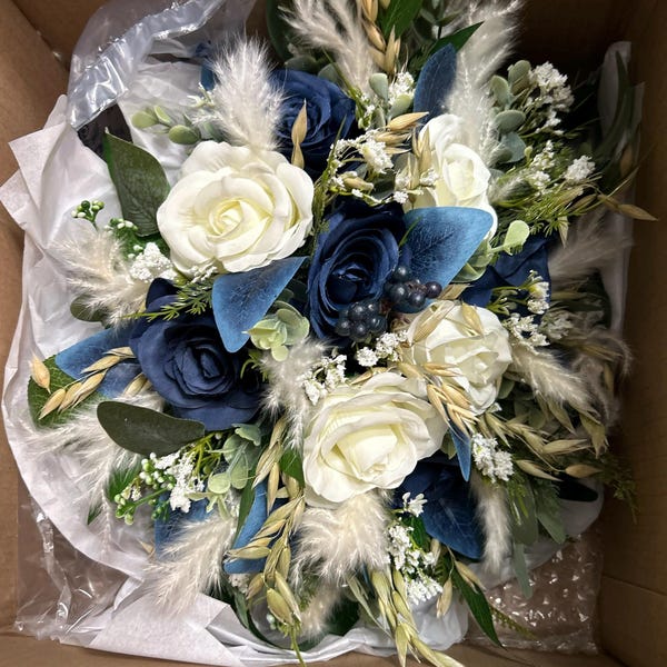 Navy Blue and White Bridal Bouquet, Navy Blue and White Wedding Flowers ...