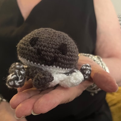 CROCHET PATTERN AMIGURUMI: Kyo the Baby Triceratops english/français ...