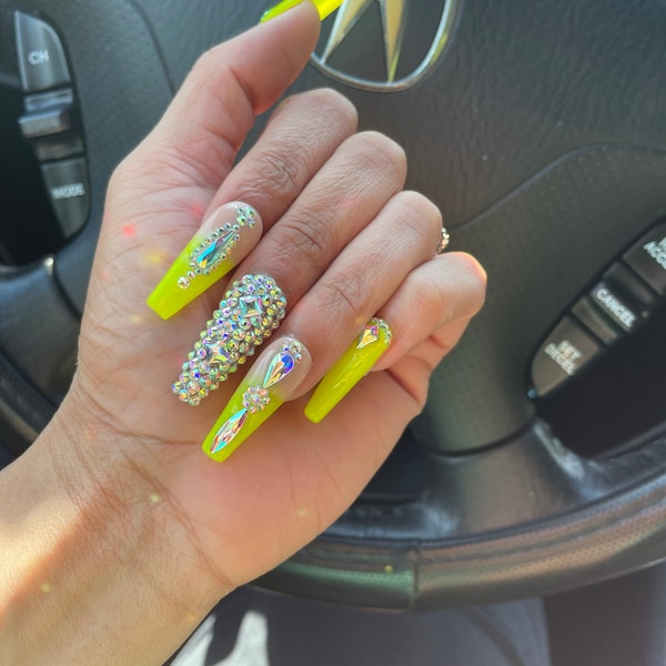 Good Luck Charm | Pink Nails | Marbles Nails | Rhinestone Nails ...