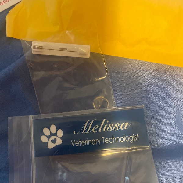 PAW PRINT Vet Tech Name Tag Veterinarian RVT Name Badge Veterinary ...