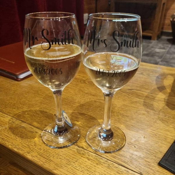 Bee Gin Glass Thank You for Bee-ing My Friend / Mum Husband Wife Any ...