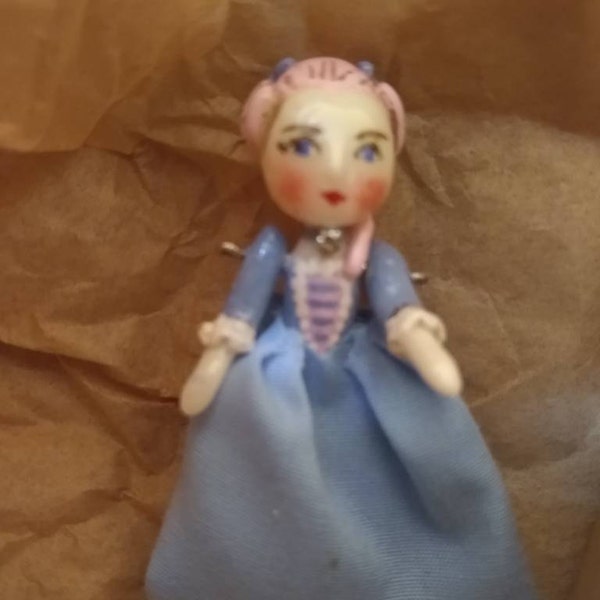 Two Inch Regency Doll 17th Century Gentleman With Ascot, Powdered Wig ...