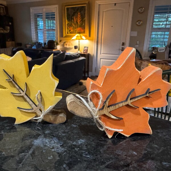 Wood Fall Leaves Rustic Maple Leaf Thanksgiving Decor Orange Gold Green ...