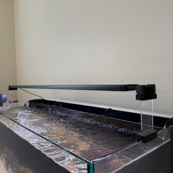 Nicrew Skyled Light Stand 2 Wide Base LED Riser, Fish Tank Light Lift ...
