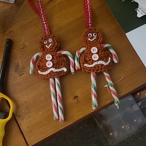 Gingerbread Man Candy Cane Holder Crochet PATTERN PDF - Tree Ornament ...