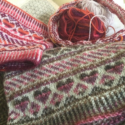 4 Ply Fir Tree Hat in Fair Isle Knitting Pattern, Digital Download - Etsy