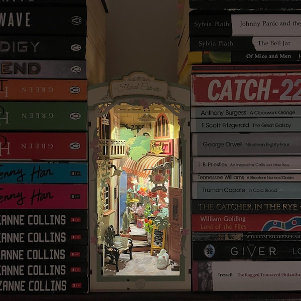 Build Your Own Bookstore, Doll House DIY Kit, Model Set, Miniature ...