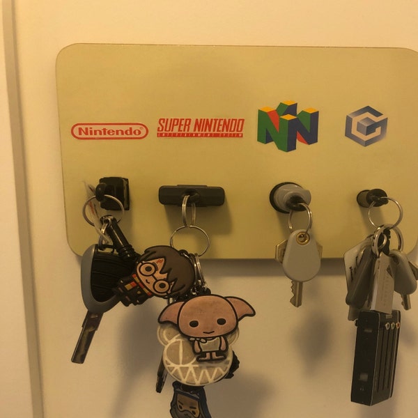 Nintendo Plug Key Chain Holder Organizer - NES SNES N64 Gamecube - Real ...