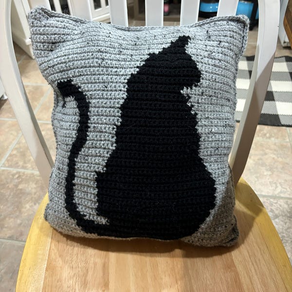 Crow Crochet Pillow Pattern, Crow Home Decor, Spooky Crochet Pillow ...