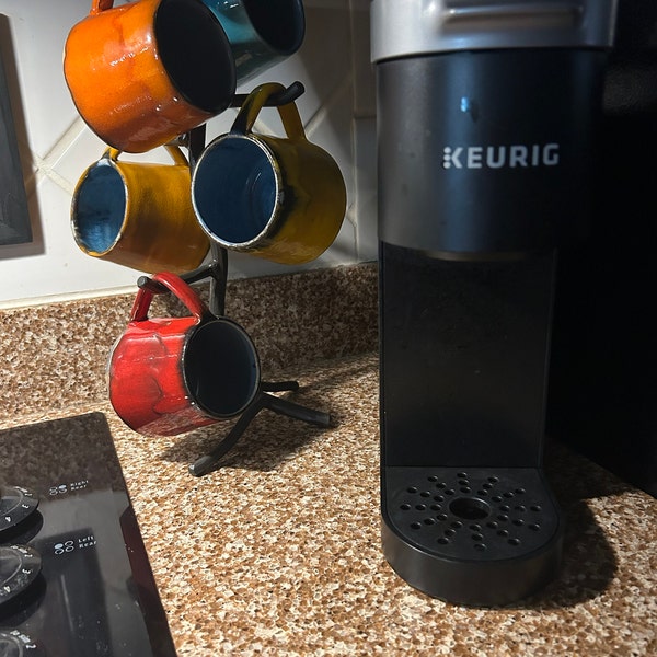 Iron Mug Tree – Holds 6 Mugs – Twig – American Made by Urban Forge ...