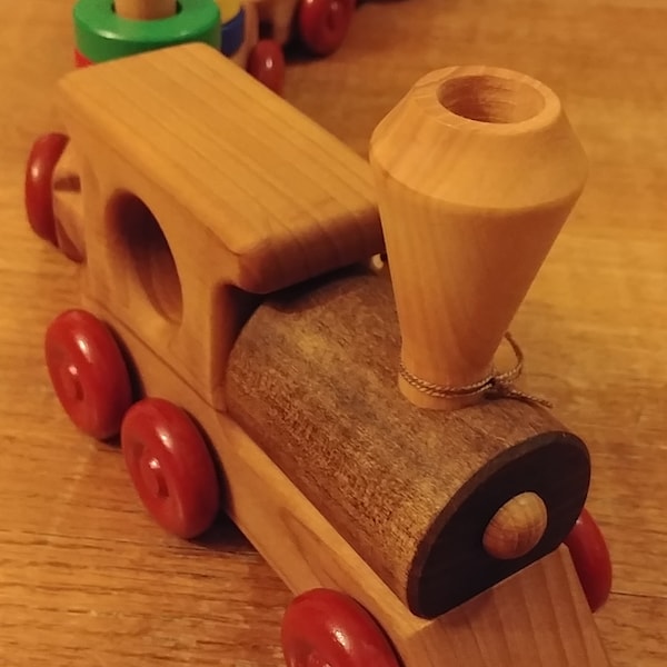 Deluxe 5-car Wooden Train Set - Traditional Toy Train - Large Handmade ...