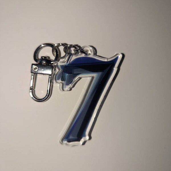 BTS Layover V Keychain - Yeontan | BTS Keychain - Bts Keychain Charm ...