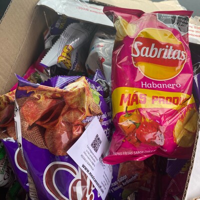 Ruffles Mega Crunch Salsa Roja Sabritas Mexican Chips, 5 BAGS 55 G - Etsy