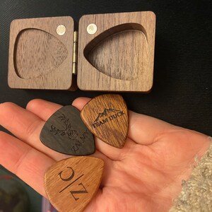 Custom Wooden Guitar Picks Box,personalized Guitar Pick Holder Storage ...