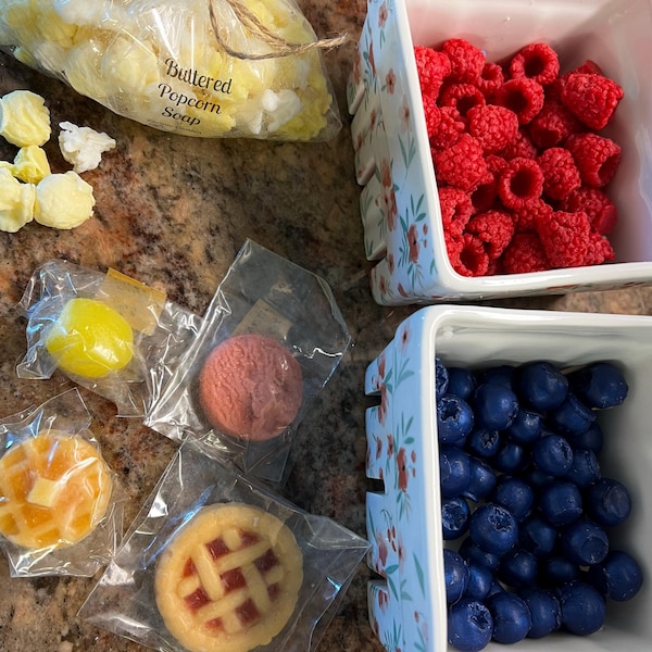 Blueberry Soap - Mini Soaps - Blueberries - Embeds - 3.50oz - Etsy