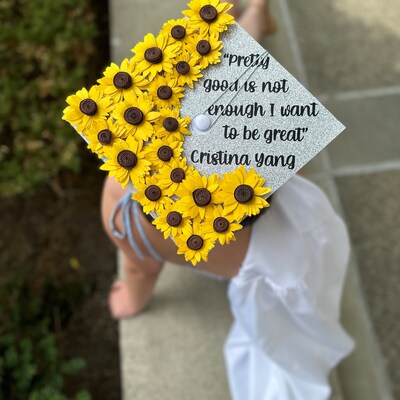Graduation Cap Topper With 3D Sunflowers and Butterflies Graduation Cap ...