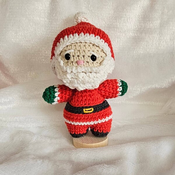 Crochet Mini Santa Claus Amigurumi Pattern | Santa Claus Christmas ...