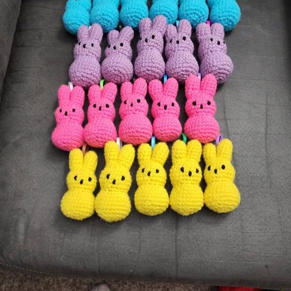 No Sew Easter Peep Bunny Crochet Pattern - Free Keychain Peep Pattern ...