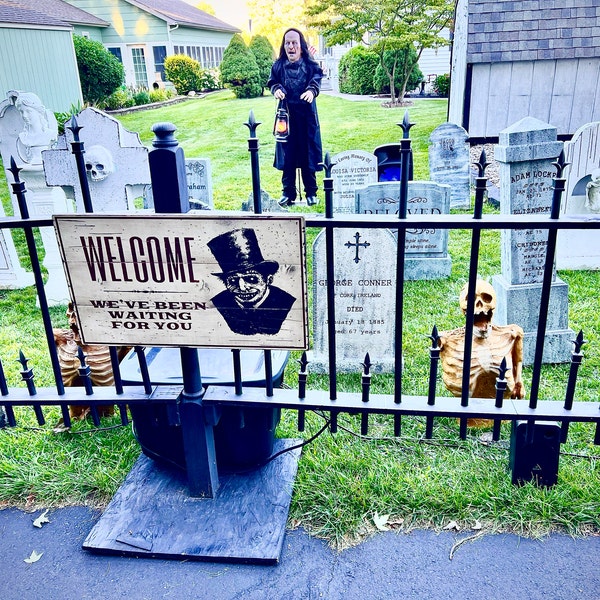 Scary Welcoming Sign Decoration, Halloween Lovers Sign, Wood Scary ...