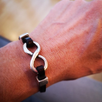 Infinity Leather Key Fob Leather Key Holder Leather Tassels - Etsy