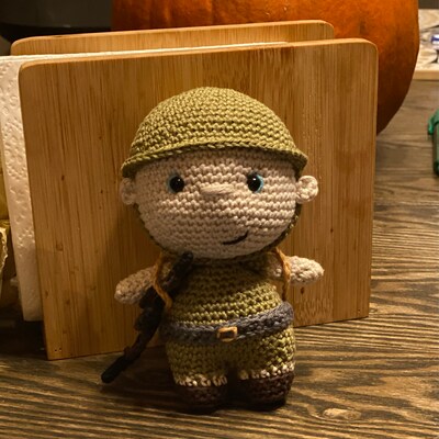 Charlie the Soldier Crochet PATTERN, Crochet Soldier, Amigurumi Soldier ...