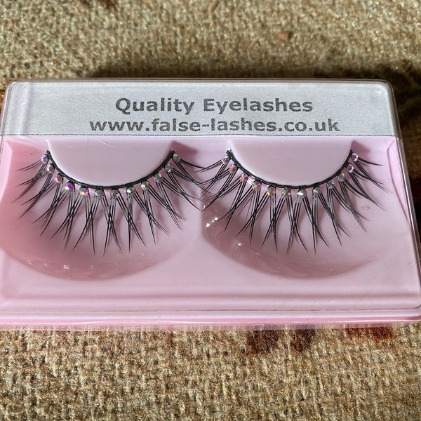 Golden Glory Ultra Sparkly Exclusive False Eyelashes With Yellow ...