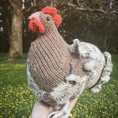 KNITTING PATTERN Hen - Etsy