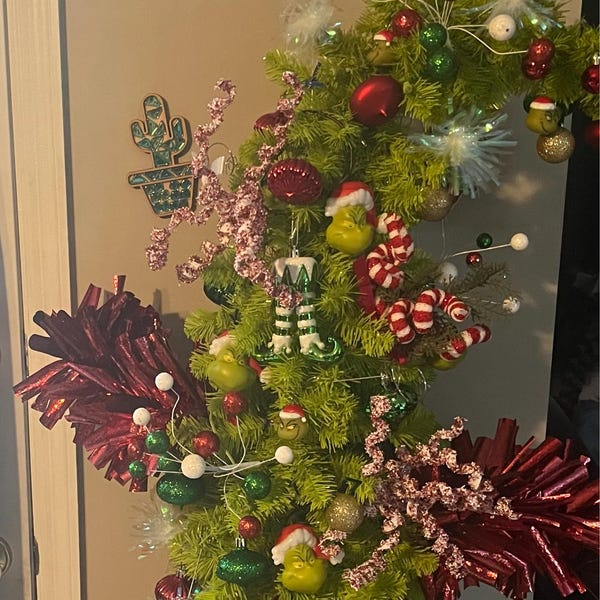 Grinch's Christmas Hand - Etsy